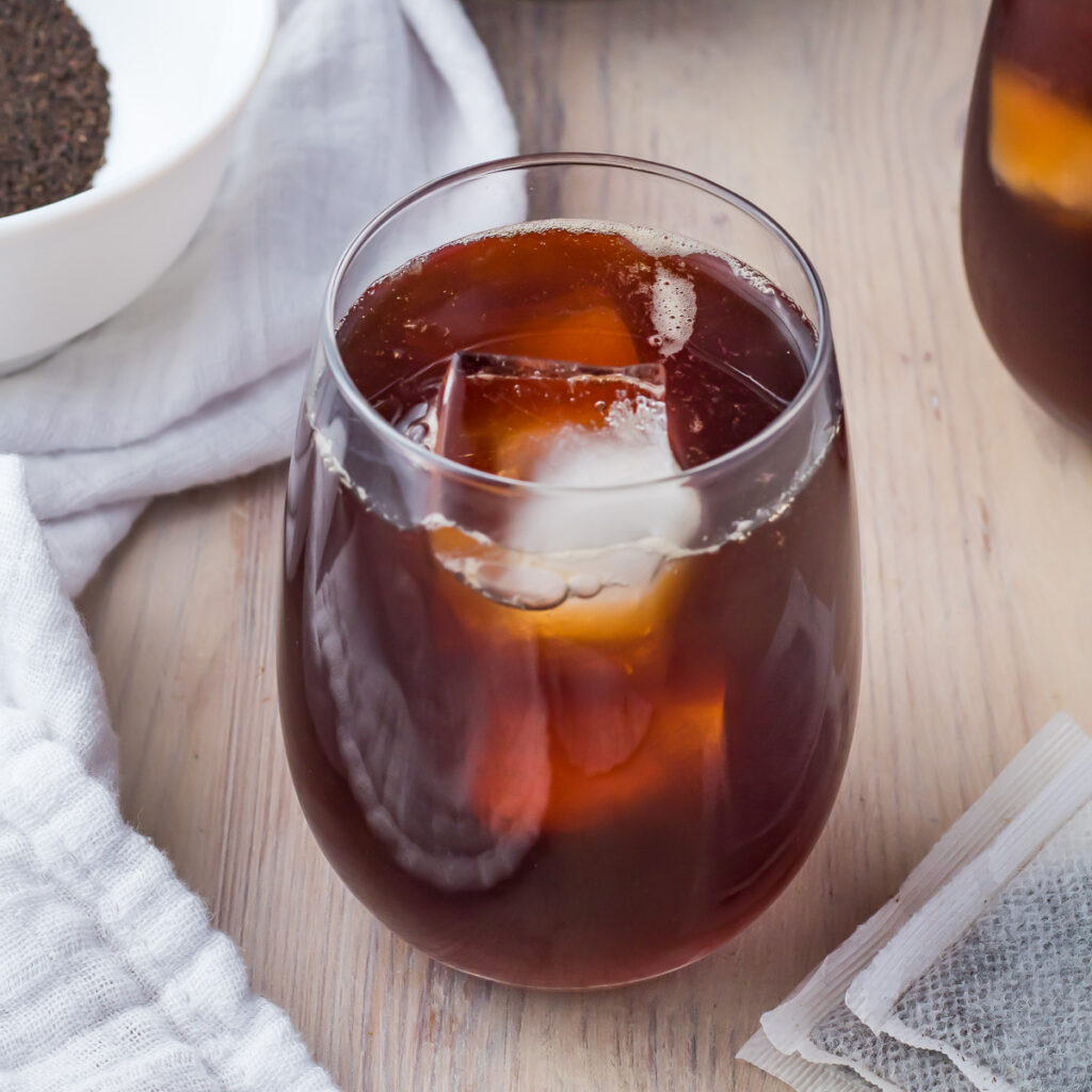 Easy Unsweetened Iced Tea Recipe